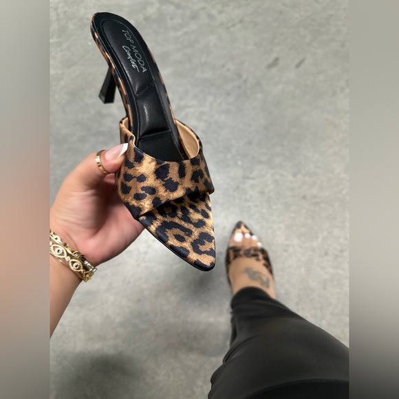 Shoes | New Satin Leopard Print Pointed Open Toe Mule Heels Size 55 ...